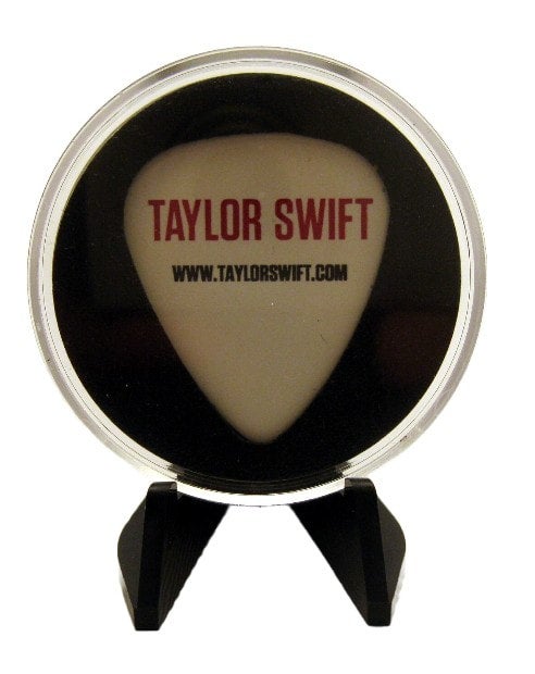Taylor Swift "Red" Guitar Pick #4/6 + Guitar Pick Display | Buffalo ...